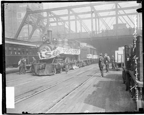 ECC | [Woodrow Wilson's special train, with presidential campaign