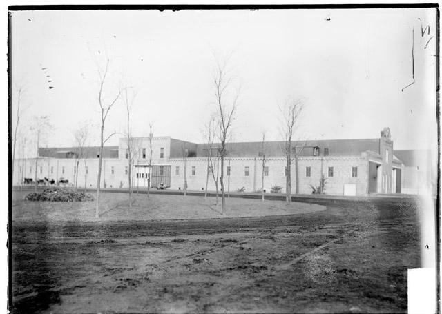 ECC | [M. H. Tichenor & Company stables]