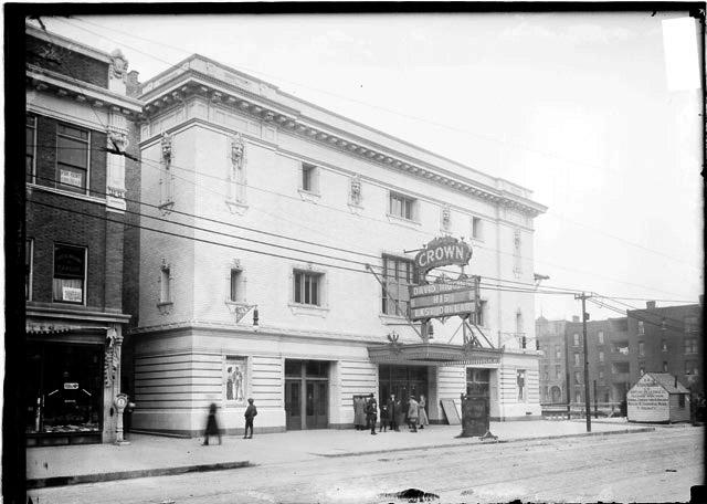 ECC | [Crown Theater]