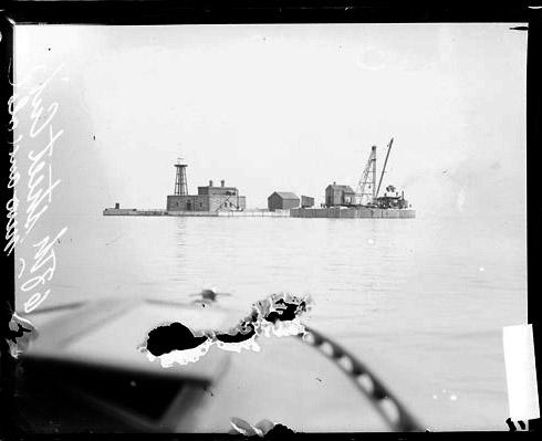 ECC | [Old 68th Street intake crib and new structure in Lake Michi