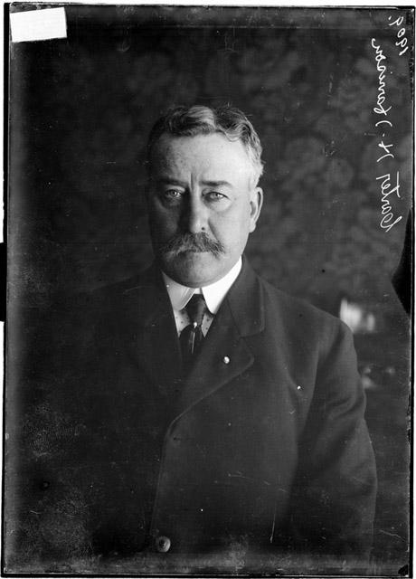 ECC | [Carter H. Harrison facing the camera]