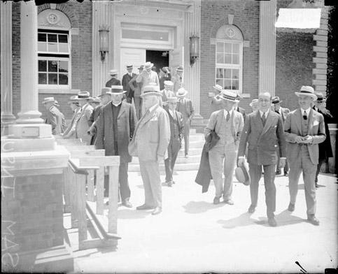 ECC | [President of Commonwealth Edison Company, Samuel Insull, st