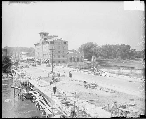 ECC | [Construction site atop a bridge in Saint Charles, Illinois,