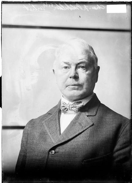 ECC | [Charles F. Batchelder, newspaper artist, facing the camera,