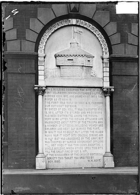 ECC | [Fort Dearborn memorial tablet on the side of the W. M. Hoyt