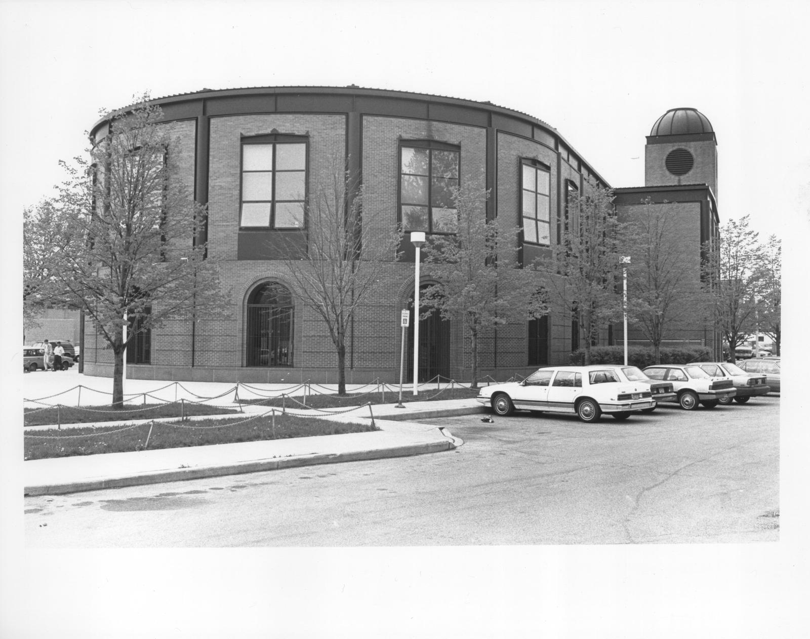 ECC | Conrad Sulzer Regional Library (CPL)