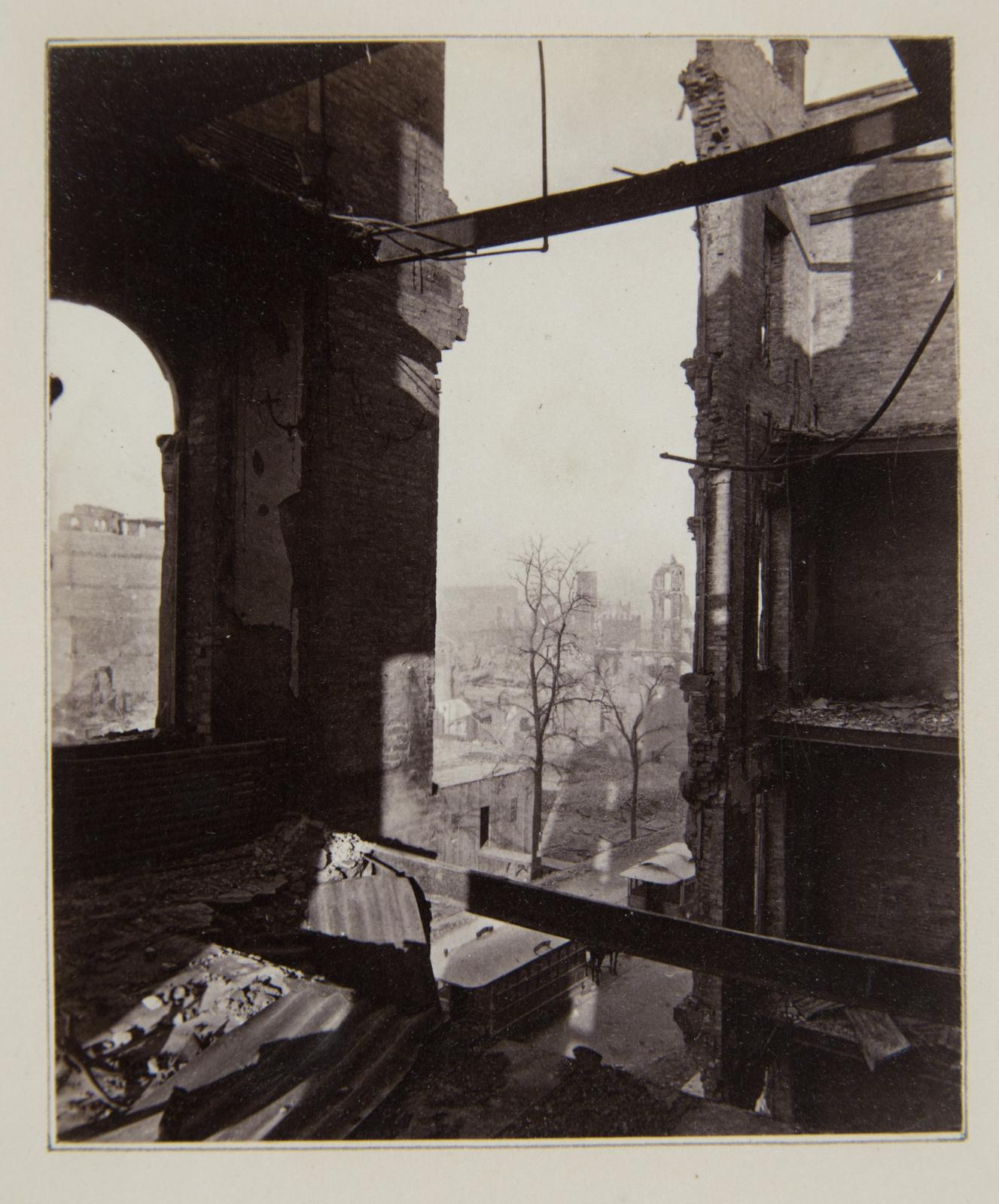 ECC | Chicago Fire of 1871: From Tribune Building Southeast