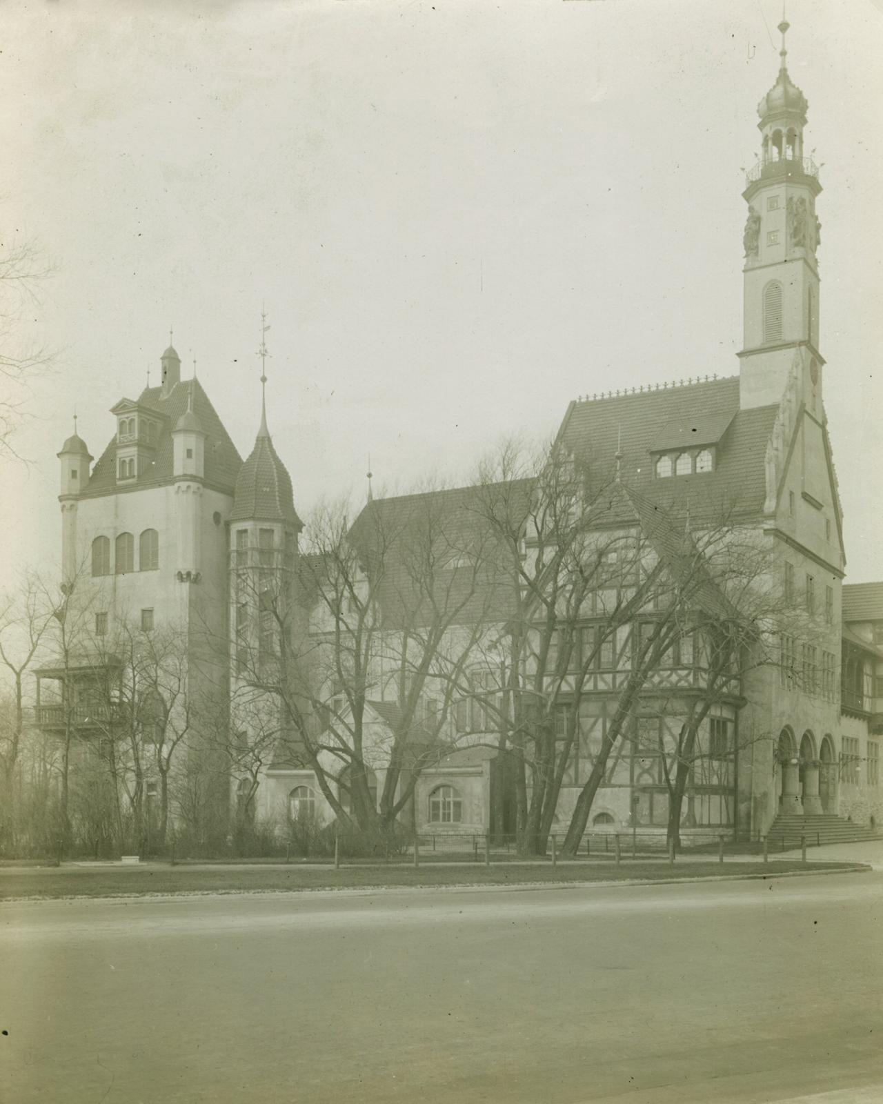 ECC | German building, World's Columbian Exposition, Chicago, 1913