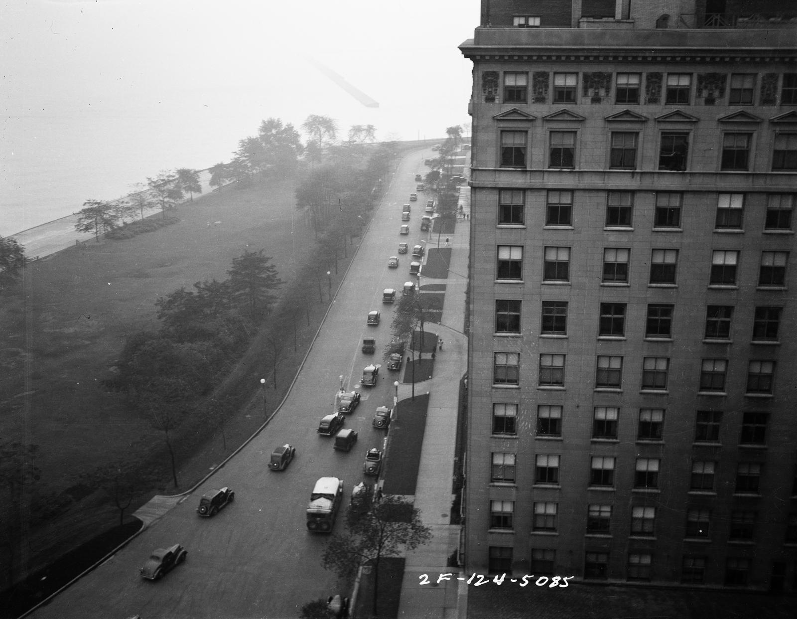 ECC | Traffic Intersection at Michigan Blvd and Oak Street (image