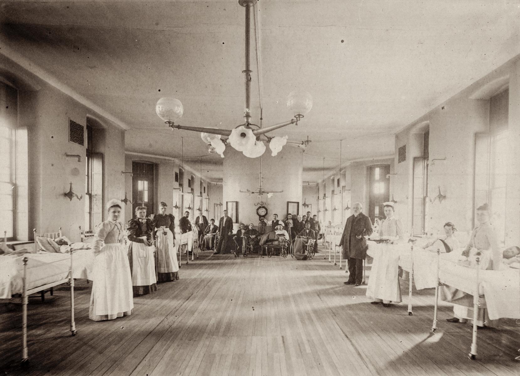 ECC | Cook County Hospital Men's Ward
