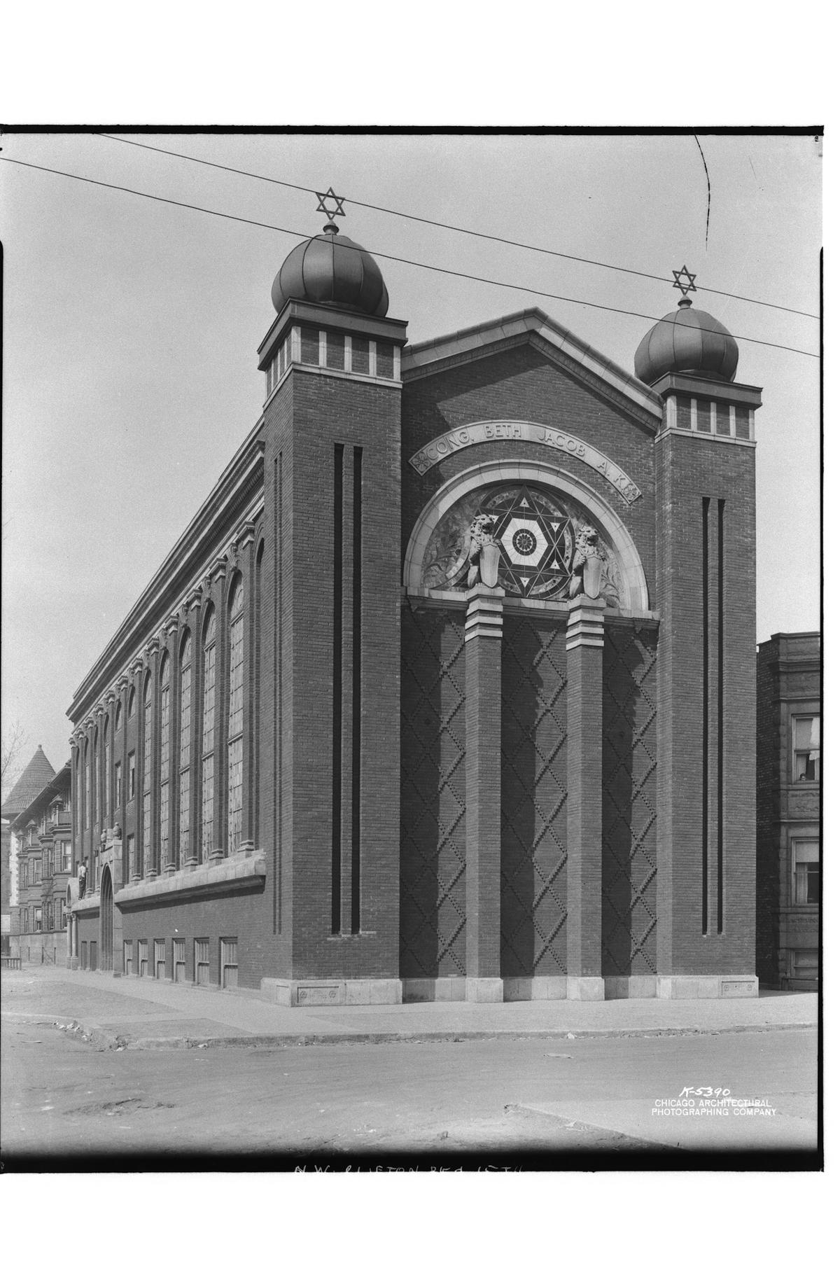 ECC | Beth Jacob Anshe Kroz synagogue, 3540 West 15th Street, at S