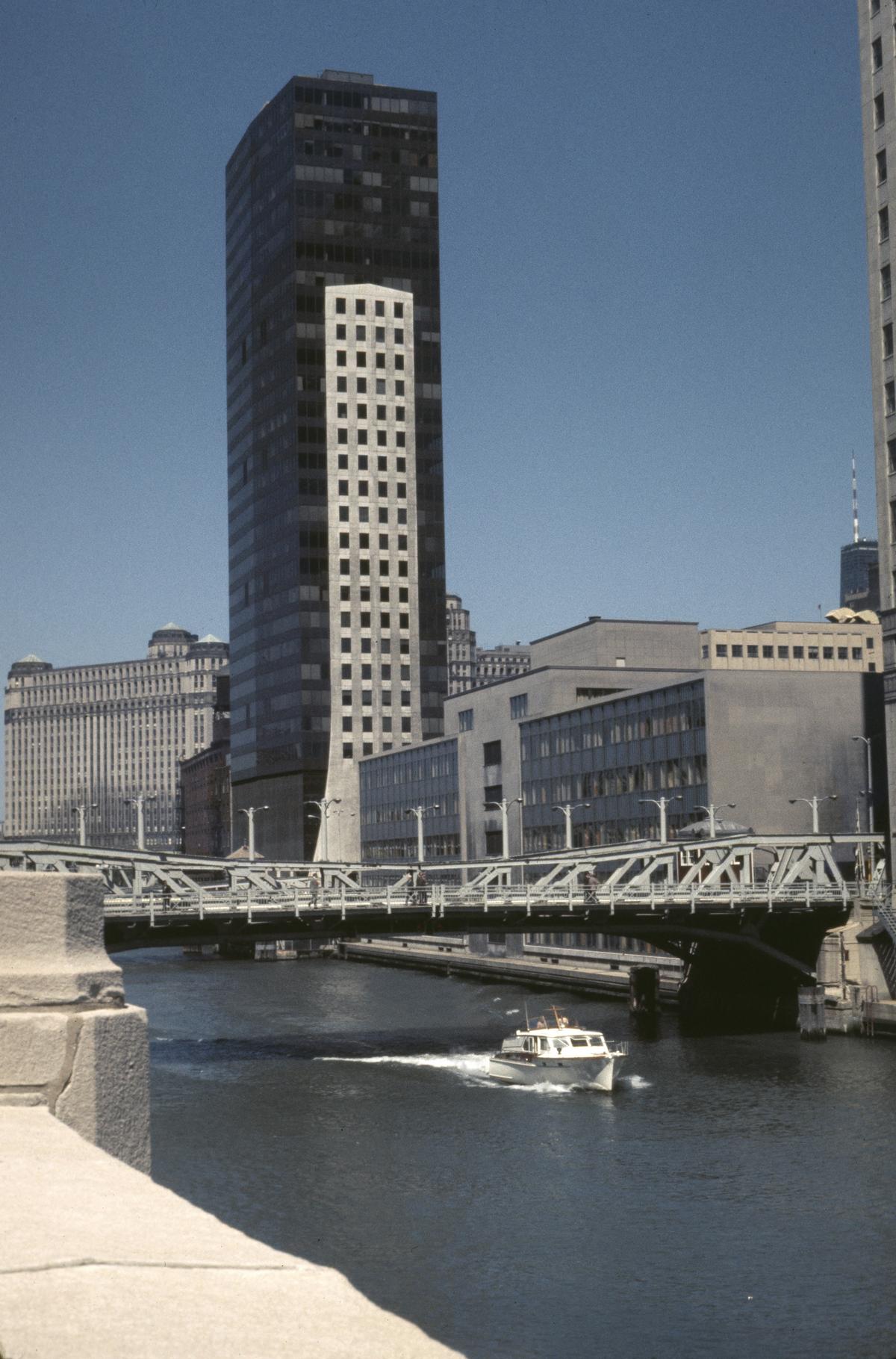 ECC | 150 North Wacker and General Growth Building